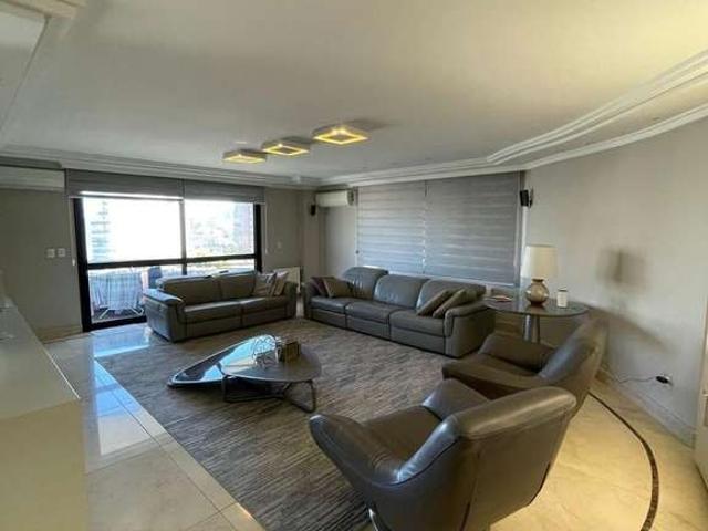 Apartamento para Venda em Caxias do Sul/RS Exposição 4 Quartos