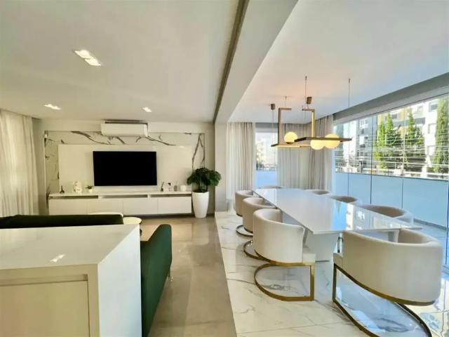 Apartamento para Venda em Caxias do Sul/RS Exposição 3 Quartos