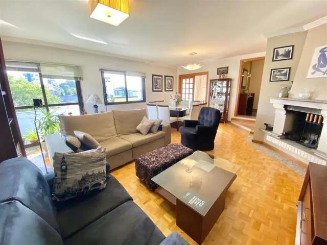 Apartamento para Venda em Caxias do Sul/RS Sagrada Família 4 Quartos