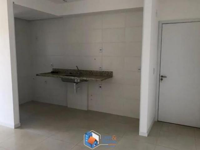 Apartamento para venda em Centro com 2 quartos, sendo 1 suíte, 68m²
