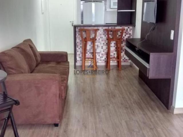 Apartamento para venda em Centro de 62.00m² com 2 Quartos, 1 Suite e 2 Garagens