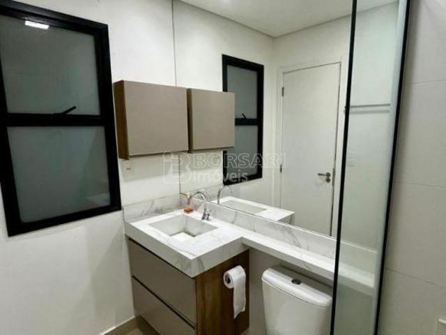 Apartamento para venda em Centro de 62.00m² com 2 Quartos, 2 Suites e 1 Garagem