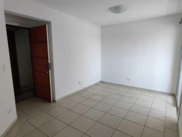 Apartamento para venda em Centro de 65.00m² com 2 Quartos e 2 Garagens