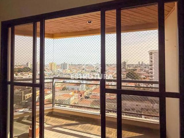 Apartamento para venda em Centro de 68.00m² com 1 Quarto, 1 Suite e 1 Garagem
