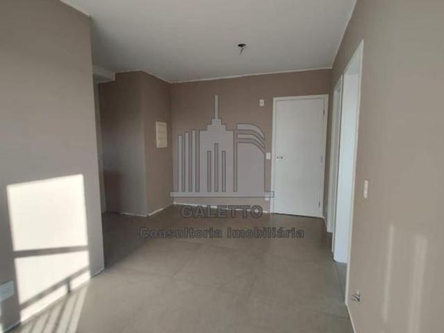 Apartamento para venda em Centro de 71.00m² com 1 Quarto e 2 Garagens