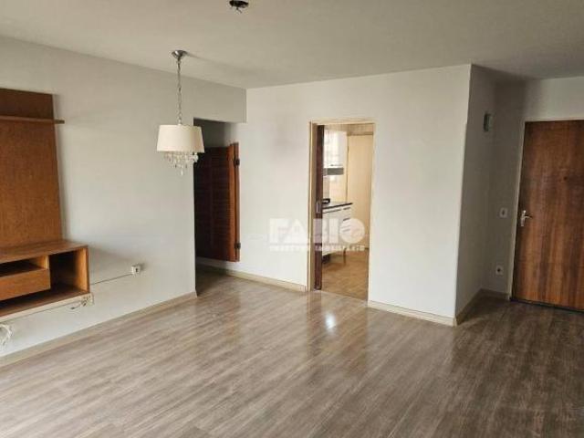 Apartamento para venda em Centro de 76.00m² com 3 Quartos e 2 Garagens
