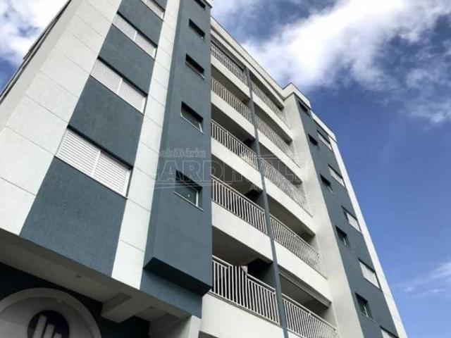 Apartamento para venda em Centro de 84.00m² com 3 Quartos, 1 Suite e 2 Garagens
