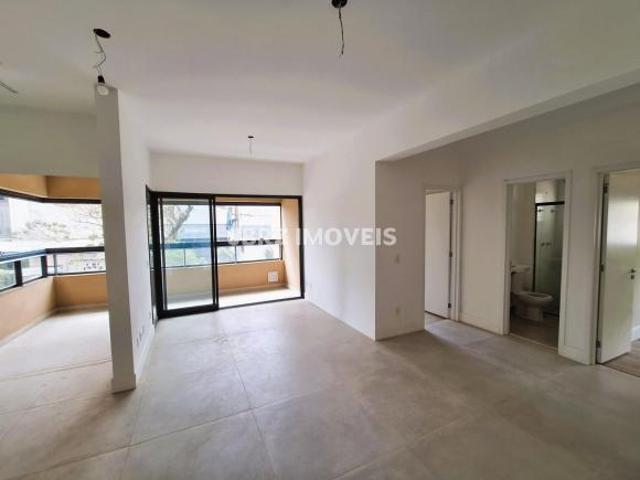 Apartamento para venda em Centro de 88.00m² com 3 Quartos, 1 Suite e 2 Garagens