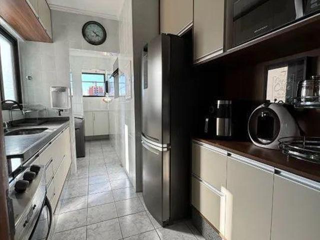 Apartamento para venda em Centro de 92.00m² com 3 Quartos e 2 Garagens