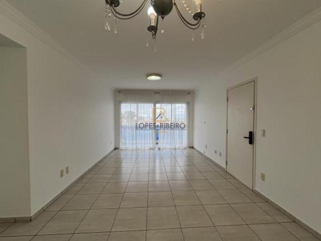 Apartamento para venda em Centro de 97.53m² com 2 Quartos, 1 Suite e 2 Garagens