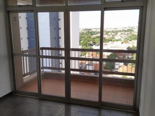 Apartamento para venda em Centro de 95.00m² com 3 Quartos e 1 Garagem