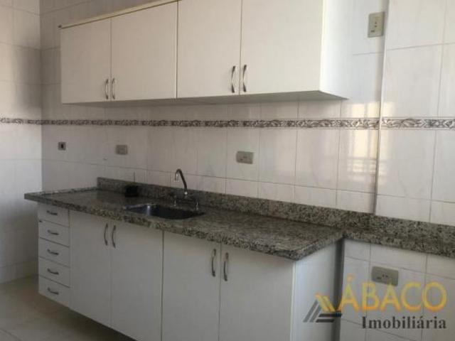 Apartamento para venda em Centro de 100.00m² com 3 Quartos, 1 Suite e 2 Garagens
