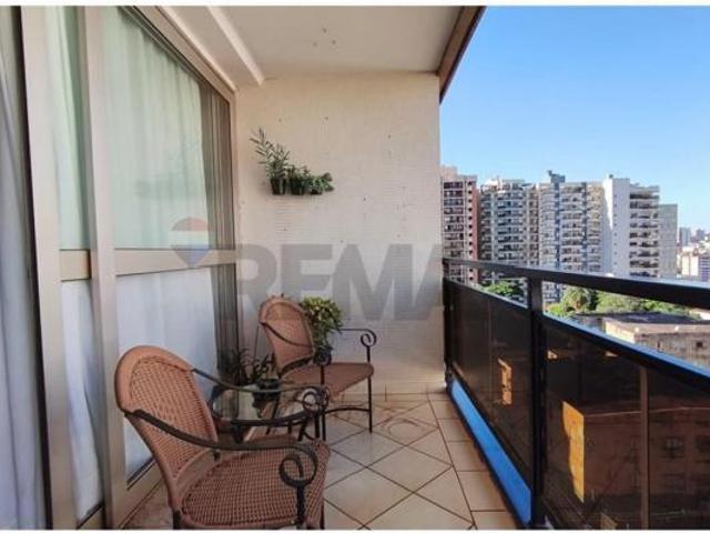 Apartamento para venda em Centro de 102.00m² com 3 Quartos e 1 Garagem