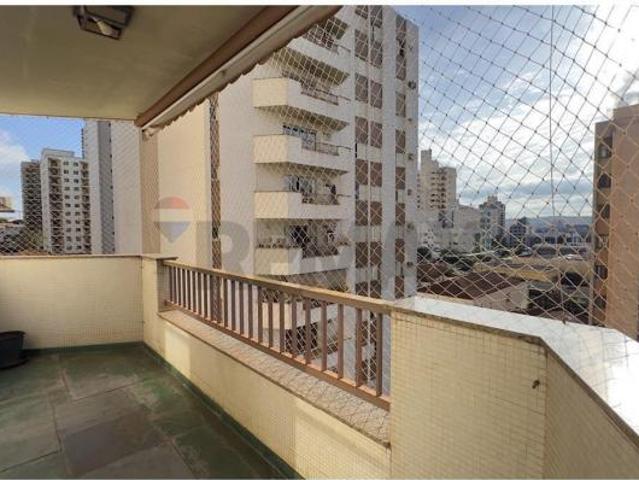 Apartamento para venda em Centro de 102.18m² com 3 Quartos, 1 Suite e 1 Garagem