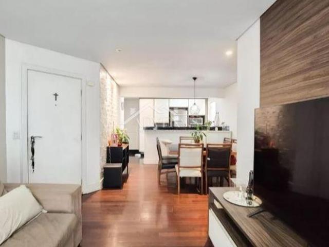 Apartamento para venda em Centro de 104.00m² com 3 Quartos, 1 Suite e 2 Garagens