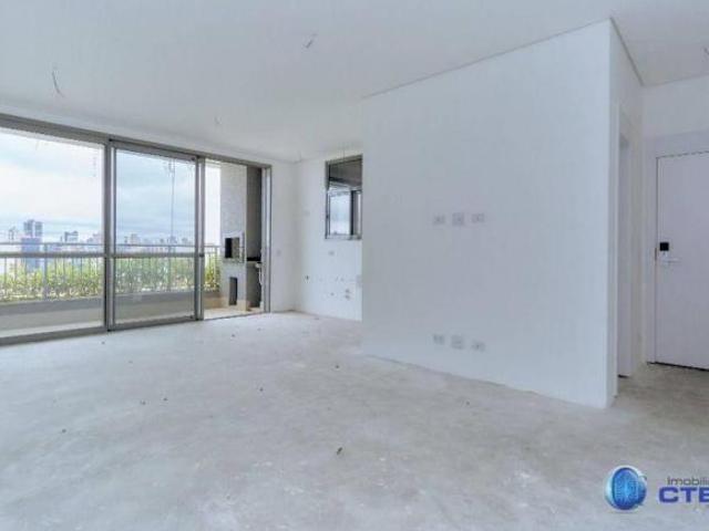 Apartamento para venda em Centro de 107.00m² com 3 Quartos, 1 Suite e 2 Garagens