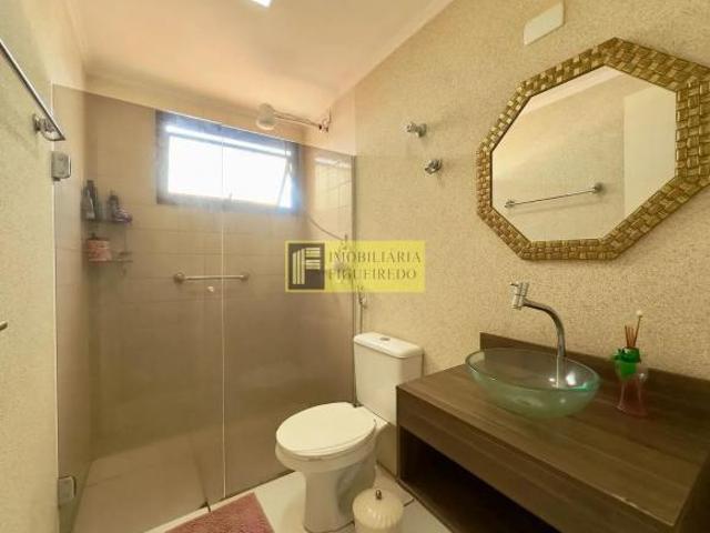 Apartamento para venda em Centro de 108.00m² com 4 Quartos, 2 Suites e 1 Garagem