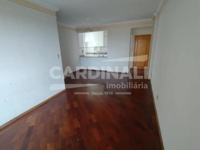 Apartamento para venda em Centro de 109.00m² com 3 Quartos, 1 Suite e 2 Garagens
