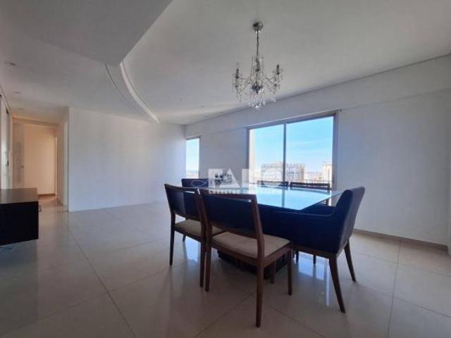 Apartamento para venda em Centro de 110.00m² com 3 Quartos, 1 Suite e 1 Garagem