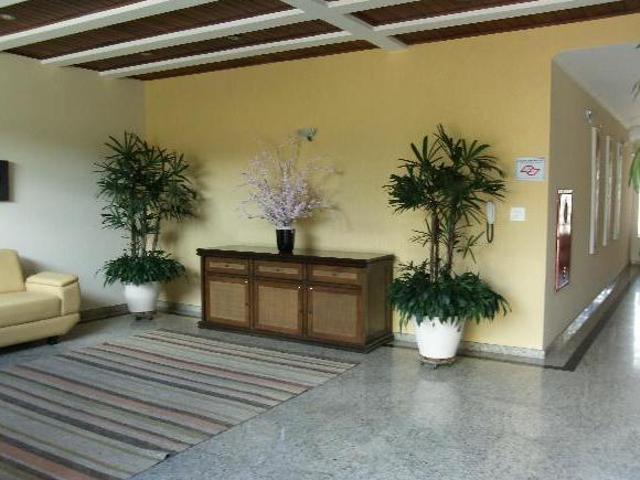 Apartamento para venda em Centro de 112.00m² com 3 Quartos, 1 Suite e 2 Garagens