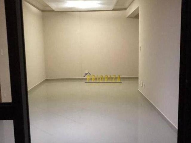 Apartamento para venda em Centro de 115.00m² com 2 Quartos, 1 Suite e 2 Garagens