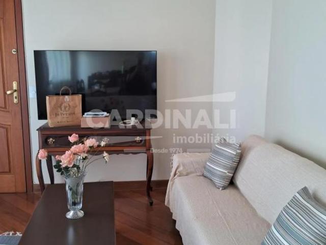 Apartamento para venda em Centro de 119.00m² com 3 Quartos, 1 Suite e 2 Garagens