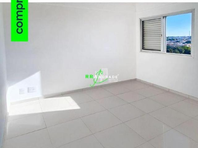 Apartamento para venda em Centro de 120.00m² com 3 Quartos, 1 Suite e 2 Garagens