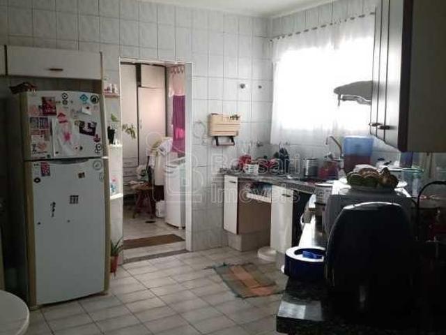 Apartamento para venda em Centro de 127.00m² com 3 Quartos, 1 Suite e 2 Garagens