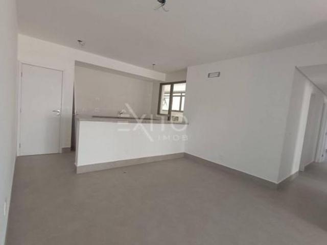 Apartamento para venda em Centro de 131.00m² com 3 Quartos, 2 Suites e 2 Garagens