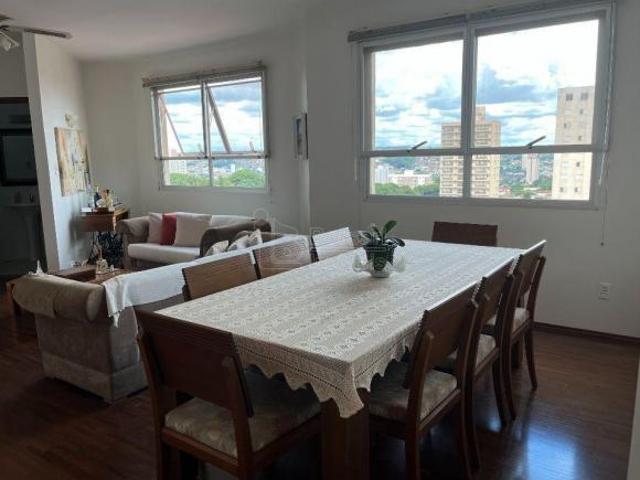 Apartamento para venda em Centro de 132.00m² com 3 Quartos, 1 Suite e 2 Garagens