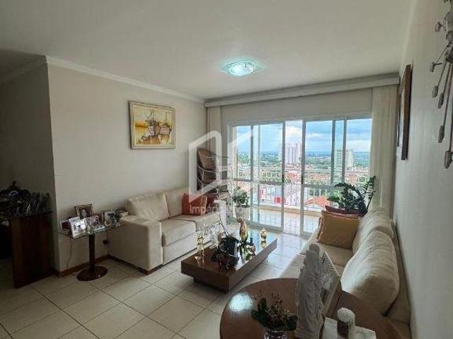 Apartamento para venda em Centro de 133.00m² com 3 Quartos, 1 Suite e 2 Garagens