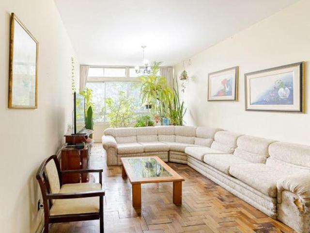 Apartamento para venda em Centro de 135.00m² com 4 Quartos