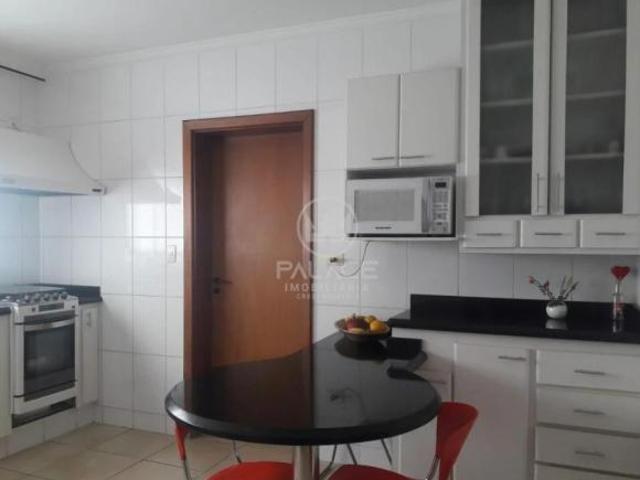 Apartamento para venda em Centro de 138.00m² com 2 Quartos, 1 Suite e 1 Garagem