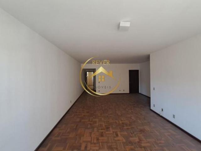 Apartamento para venda em Centro de 143.00m² com 3 Quartos, 1 Suite e 2 Garagens