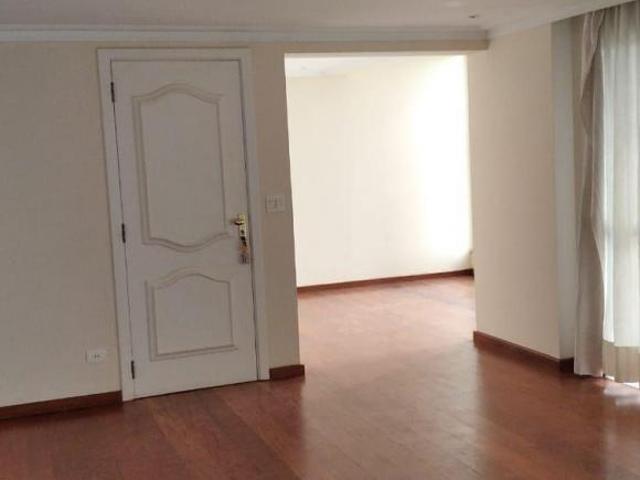 Apartamento para venda em Centro de 146.00m² com 1 Quarto, 2 Suites e 2 Garagens