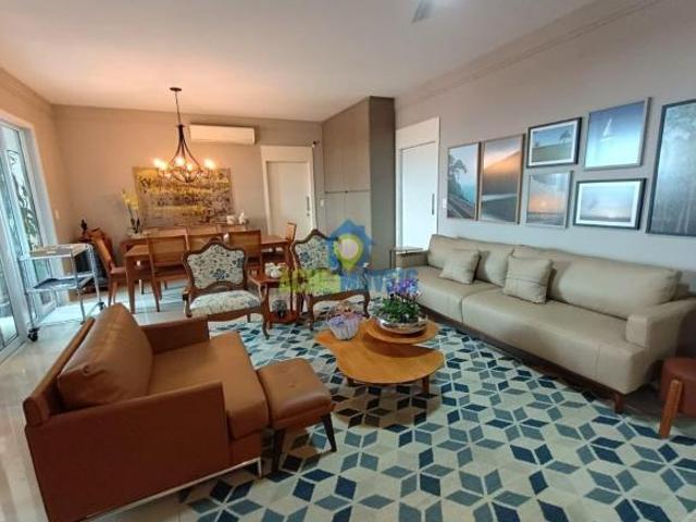 Apartamento para venda em Centro de 150.00m² com 3 Quartos, 3 Suites e 3 Garagens