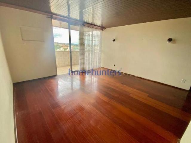 Apartamento para venda em Centro de 150.00m² com 3 Quartos, 1 Suite e 1 Garagem