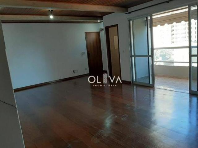 Apartamento para venda em Centro de 156.00m² com 3 Quartos, 1 Suite e 2 Garagens