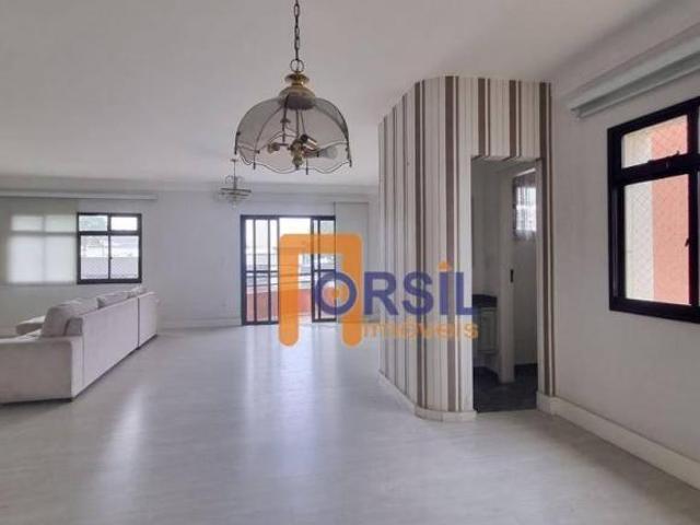 Apartamento para venda em Centro de 165.00m² com 4 Quartos, 1 Suite e 3 Garagens