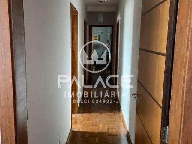 Apartamento para venda em Centro de 165.00m² com 2 Quartos, 1 Suite e 1 Garagem