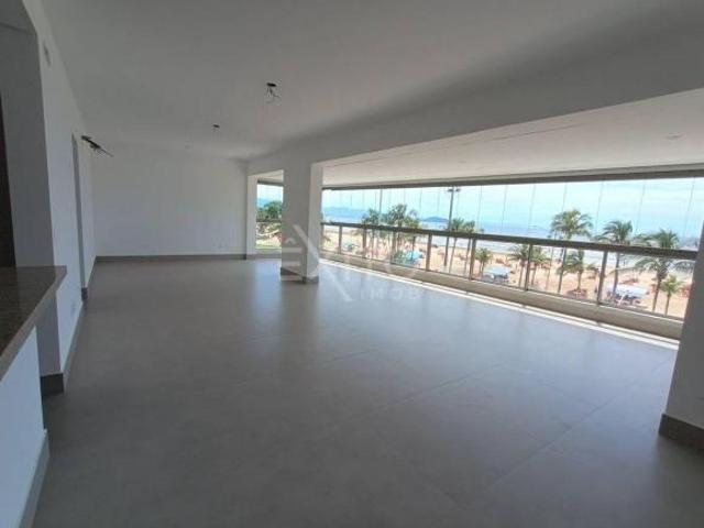 Apartamento para venda em Centro de 166.00m² com 3 Quartos, 3 Suites e 2 Garagens