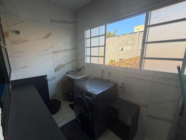 Apartamento para venda em Centro de 170.00m² com 3 Quartos, 1 Suite e 2 Garagens