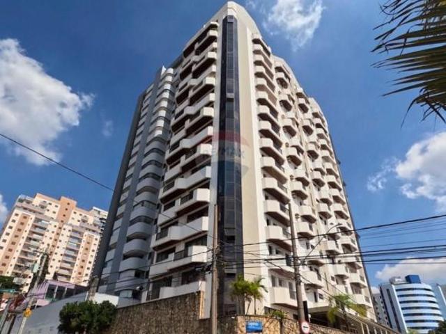 Apartamento para venda em Centro de 180.55m² com 3 Quartos, 1 Suite e 5 Garagens
