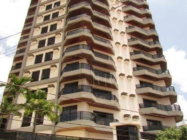 Apartamento para venda em Centro de 191.00m² com 3 Quartos, 1 Suite e 3 Garagens