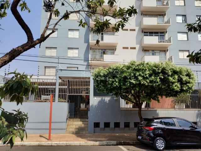 Apartamento para venda em Centro em Araraquara São Paulo de 199.00m² com 3 Quartos, 1 Suíte e 2 Garagens
