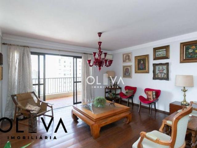 Apartamento para venda em Centro de 200.00m² com 3 Quartos, 3 Suites e 2 Garagens