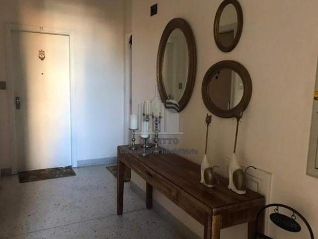 Apartamento para venda em Centro de 210.00m² com 4 Quartos, 1 Suite e 1 Garagem