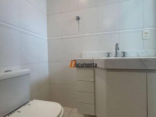Apartamento para venda em Centro de 215.00m² com 3 Quartos e 3 Suites