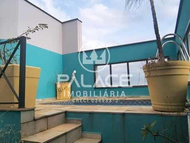 Apartamento para venda em Centro de 234.00m² com 2 Quartos, 1 Suite e 2 Garagens