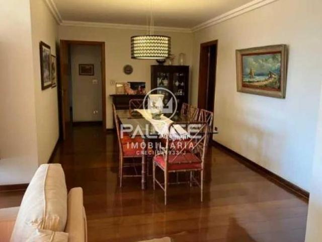 Apartamento para venda em Centro de 250.00m² com 4 Quartos, 2 Suites e 2 Garagens